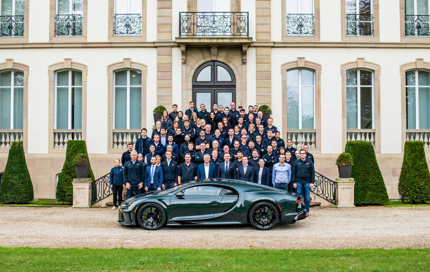 Bugatti hyper sports cars, 'nothing less than perfection' - Composites ...